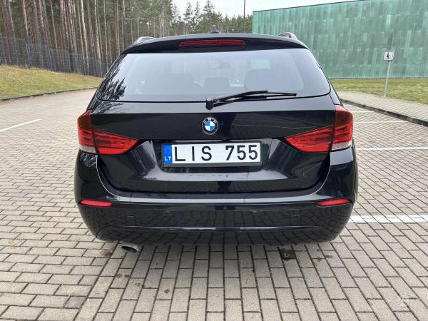 Melns BMW X1 2010 Druskininkai, ar dzinēja tilpumu 2.00 L un nobraukumu 263 tūkst. km par 7000 €, foto 4 vietnē AUTOMOTO.COM.LV