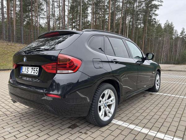 Melns BMW X1 2010 Druskininkai, ar dzinēja tilpumu 2.00 L un nobraukumu 263 tūkst. km par 7000 €, foto 6 vietnē AUTOMOTO.COM.LV