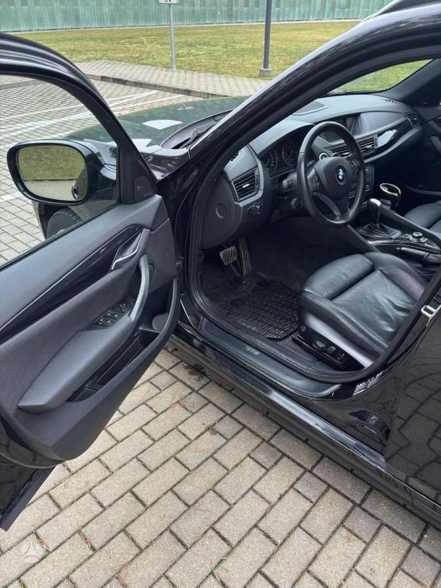 Melns BMW X1 2010 Druskininkai, ar dzinēja tilpumu 2.00 L un nobraukumu 263 tūkst. km par 7000 €, foto 11 vietnē AUTOMOTO.COM.LV