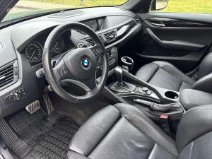 Melns BMW X1 2010 Druskininkai, ar dzinēja tilpumu 2.00 L un nobraukumu 263 tūkst. km par 7000 €, foto 21 vietnē AUTOMOTO.COM.LV