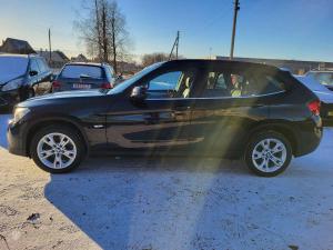 Melns BMW X1 2010 Raseiniai, ar dzinēja tilpumu 2.00 L un nobraukumu 179 tūkst. km par 6450 €, foto 8 vietnē AUTOMOTO.COM.LV