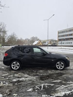 Black BMW X1 2010 in Radviliskis, with an engine capacity of 2.00 L and mileage of 345 thousand km for 4999 €, photo 2 on AUTOMOTO.COM.LV