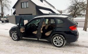 Melns BMW X1 2010 Kėdainiai, ar dzinēja tilpumu 2.00 L un nobraukumu 260 tūkst. km par 5800 €, foto 5 vietnē AUTOMOTO.COM.LV