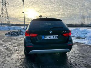 Melns BMW X1 2010 Kauņa, ar dzinēja tilpumu 2.00 L un nobraukumu 393 tūkst. km par 5200 €, foto 4 vietnē AUTOMOTO.COM.LV
