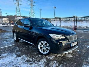 Melns BMW X1 2010 Kauņa, ar dzinēja tilpumu 2.00 L un nobraukumu 393 tūkst. km par 5200 €, foto 7 vietnē AUTOMOTO.COM.LV