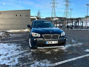 Melns BMW X1 2010 Kauņa, ar dzinēja tilpumu 2.00 L un nobraukumu 393 tūkst. km par 5200 €, foto 8 vietnē AUTOMOTO.COM.LV
