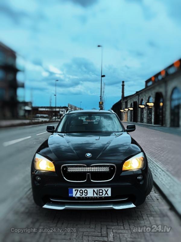 Black BMW X1 2010 in Tallinn, with an engine capacity of 2.00 L and mileage of 283 thousand km for 4500 €, photo 5 on AUTOMOTO.COM.LV