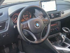 Black BMW X1 2010 in Panevezys, with an engine capacity of 2.00 L and mileage of 260 thousand km for 4800 €, photo 10 on AUTOMOTO.COM.LV