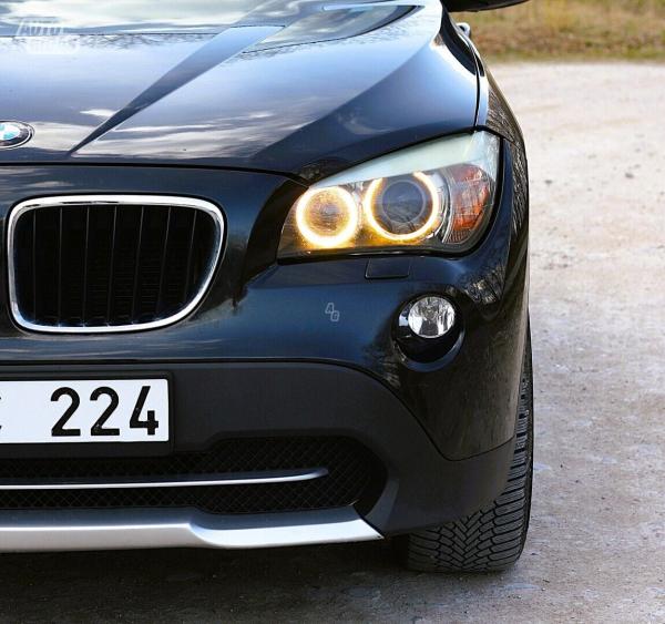 Melns BMW X1 2010 Petrikaičiai, ar dzinēja tilpumu 2.00 L un nobraukumu 278 tūkst. km par 6699 €, foto 3 vietnē AUTOMOTO.COM.LV