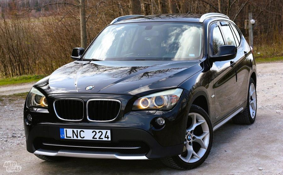 Black BMW X1 2010 in Petrikaiciai, with an engine capacity of 2.00 L and mileage of 278 thousand km for 6699 €, photo 7 on AUTOMOTO.COM.LV