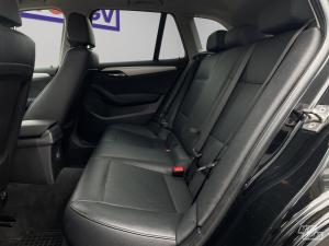 Melns BMW X1 2010 Viļņa, ar dzinēja tilpumu 2.00 L un nobraukumu 300 tūkst. km par 7999 €, foto 12 vietnē AUTOMOTO.COM.LV