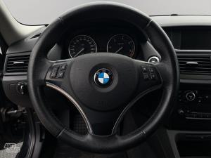 Melns BMW X1 2010 Viļņa, ar dzinēja tilpumu 2.00 L un nobraukumu 300 tūkst. km par 7999 €, foto 16 vietnē AUTOMOTO.COM.LV