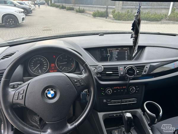 Melns BMW X1 2010 Kauņa, ar dzinēja tilpumu 2.00 L un nobraukumu 243 tūkst. km par 6300 €, foto 1 vietnē AUTOMOTO.COM.LV
