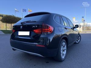 Black BMW X1 2010 in Vilnius, with an engine capacity of 3.00 L and mileage of 301 thousand km for 5000 €, photo 7 on AUTOMOTO.COM.LV
