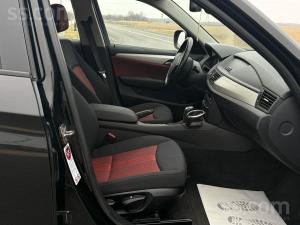 Melns BMW X1 2010 Liepāja, ar dzinēja tilpumu 2.00 L un nobraukumu 212 tūkst. km par 7400 €, foto 17 vietnē AUTOMOTO.COM.LV