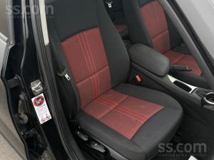 Melns BMW X1 2010 Liepāja, ar dzinēja tilpumu 2.00 L un nobraukumu 212 tūkst. km par 7400 €, foto 18 vietnē AUTOMOTO.COM.LV