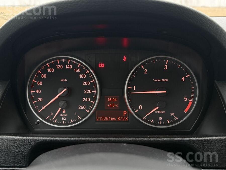 Melns BMW X1 2010 Liepāja, ar dzinēja tilpumu 2.00 L un nobraukumu 212 tūkst. km par 7400 €, foto 21 vietnē AUTOMOTO.COM.LV
