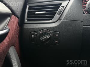 Melns BMW X1 2010 Liepāja, ar dzinēja tilpumu 2.00 L un nobraukumu 212 tūkst. km par 7400 €, foto 22 vietnē AUTOMOTO.COM.LV