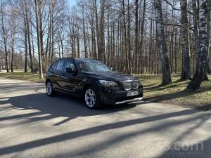 Melns BMW X1 2010 Rīga, ar dzinēja tilpumu 2.00 L un nobraukumu 209 tūkst. km par 6500 €, foto 3 vietnē AUTOMOTO.COM.LV