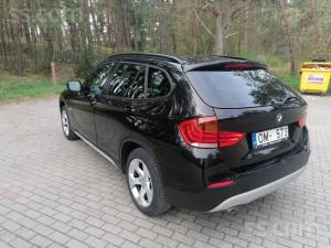 Black BMW X1 2010 in Jurmala, with an engine capacity of 2.00 L and mileage of 229 thousand km for 6750 €, photo 7 on AUTOMOTO.COM.LV