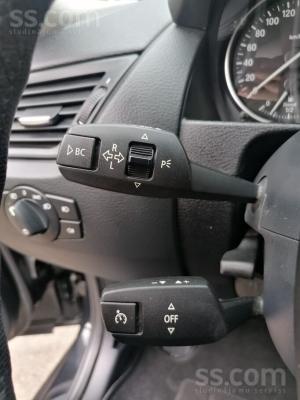 Black BMW X1 2010 in Jurmala, with an engine capacity of 2.00 L and mileage of 229 thousand km for 6750 €, photo 11 on AUTOMOTO.COM.LV