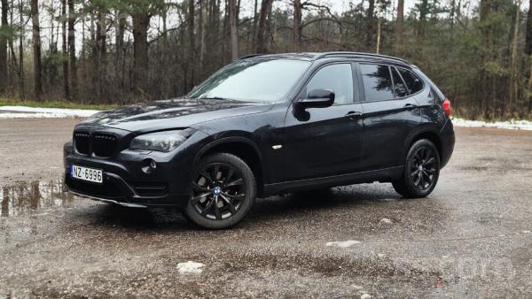 Melns BMW X1 2010 Rīga, ar dzinēja tilpumu 2.00 L un nobraukumu 219 tūkst. km par 8000 €, foto 1 vietnē AUTOMOTO.COM.LV