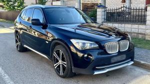 Black BMW X1 2010 in Silute, with an engine capacity of 2.00 L and mileage of 247 thousand km for 4700 €, photo  on AUTOMOTO.COM.LV