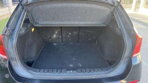 Black BMW X1 2010 in Silute, with an engine capacity of 2.00 L and mileage of 247 thousand km for 4700 €, photo 17 on AUTOMOTO.COM.LV