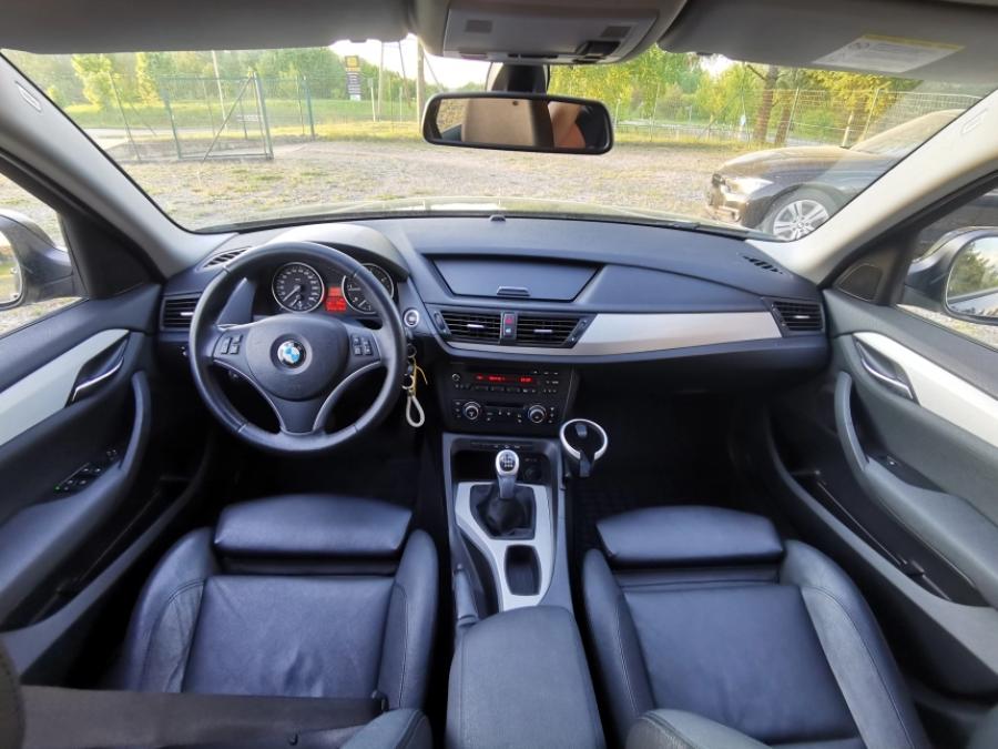 Melns BMW X1 2010 Rīga, ar dzinēja tilpumu 2.00 L un nobraukumu 247 tūkst. km par 7450 €, foto 6 vietnē AUTOMOTO.COM.LV
