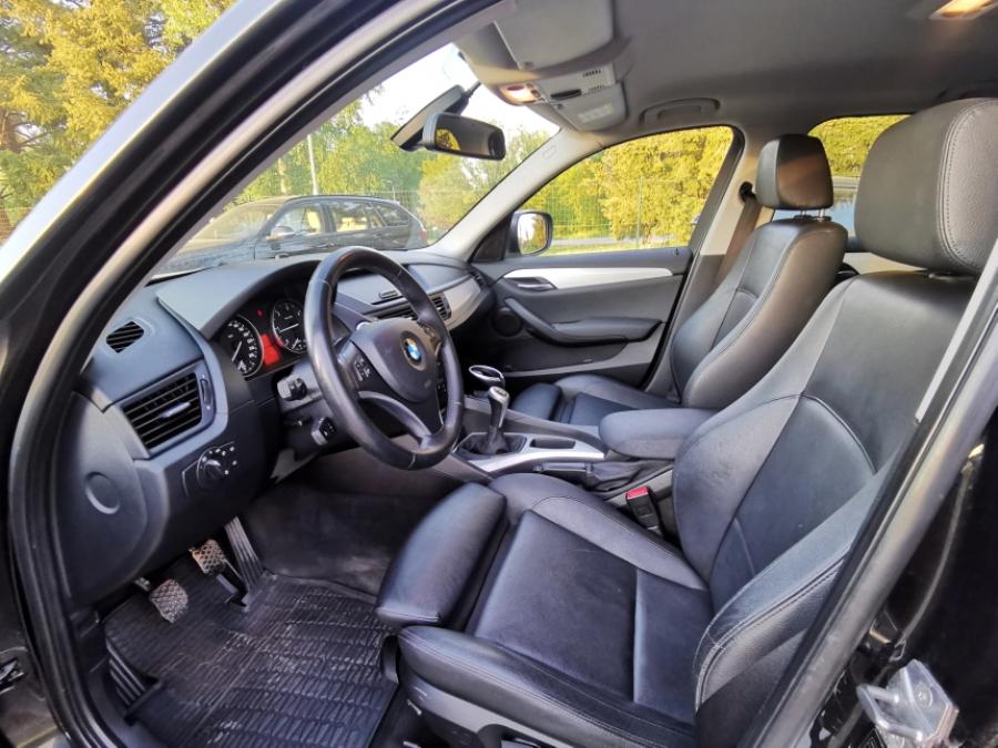 Melns BMW X1 2010 Rīga, ar dzinēja tilpumu 2.00 L un nobraukumu 247 tūkst. km par 7450 €, foto 8 vietnē AUTOMOTO.COM.LV