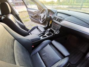 Melns BMW X1 2010 Rīga, ar dzinēja tilpumu 2.00 L un nobraukumu 247 tūkst. km par 7450 €, foto 9 vietnē AUTOMOTO.COM.LV