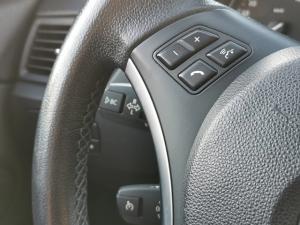 Melns BMW X1 2010 Rīga, ar dzinēja tilpumu 2.00 L un nobraukumu 247 tūkst. km par 7450 €, foto 14 vietnē AUTOMOTO.COM.LV