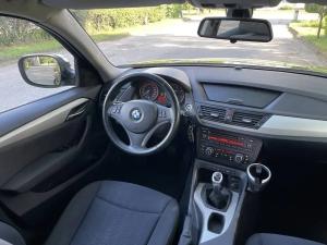 Black BMW X1 2010 in Jurmala, with an engine capacity of 2.00 L and mileage of 286 thousand km for 5850 €, photo 27 on AUTOMOTO.COM.LV