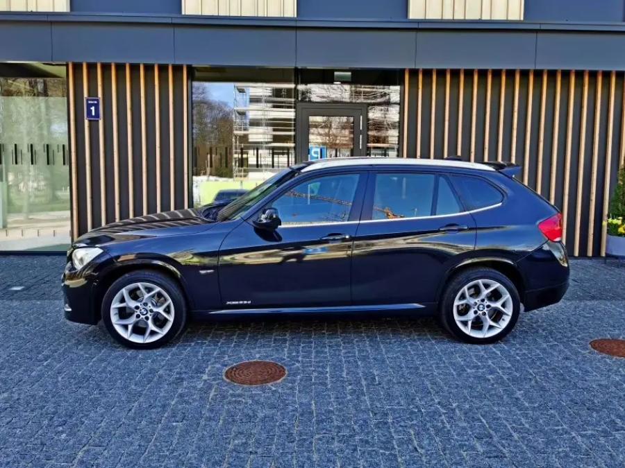 Melns BMW X1 2010 Rīga, ar dzinēja tilpumu 2.00 L un nobraukumu 215 tūkst. km par 10100 €, foto 4 vietnē AUTOMOTO.COM.LV