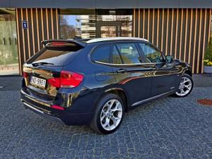 Melns BMW X1 2010 Rīga, ar dzinēja tilpumu 2.00 L un nobraukumu 215 tūkst. km par 10100 €, foto 7 vietnē AUTOMOTO.COM.LV