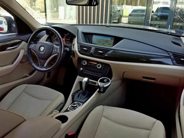 Melns BMW X1 2010 Rīga, ar dzinēja tilpumu 2.00 L un nobraukumu 215 tūkst. km par 10100 €, foto 8 vietnē AUTOMOTO.COM.LV