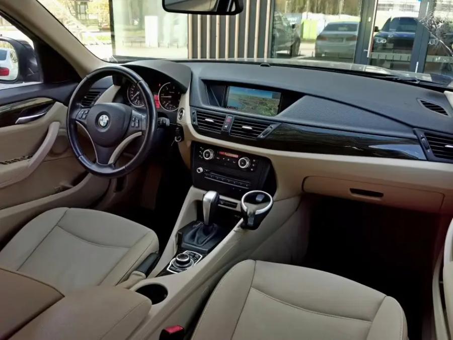 Melns BMW X1 2010 Rīga, ar dzinēja tilpumu 2.00 L un nobraukumu 215 tūkst. km par 10100 €, foto 9 vietnē AUTOMOTO.COM.LV
