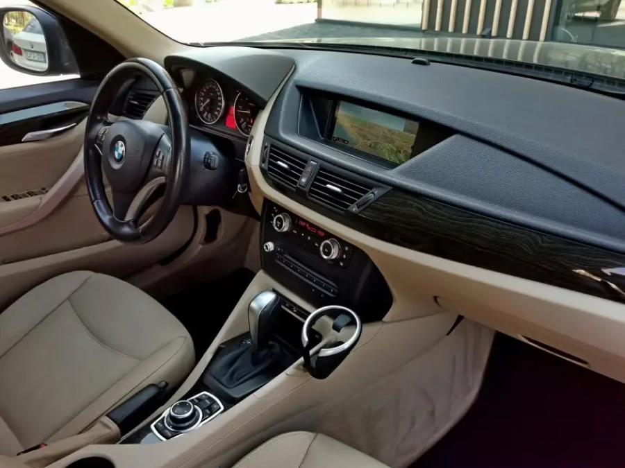 Melns BMW X1 2010 Rīga, ar dzinēja tilpumu 2.00 L un nobraukumu 215 tūkst. km par 10100 €, foto 10 vietnē AUTOMOTO.COM.LV