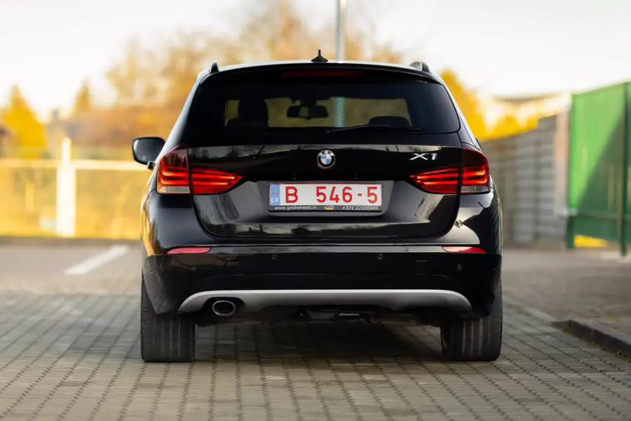Melns BMW X1 2010 Jelgava, ar dzinēja tilpumu 2.00 L un nobraukumu 242 tūkst. km par 9900 €, foto 6 vietnē AUTOMOTO.COM.LV