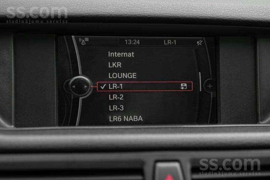 Black BMW X1 2010 in Riga, with an engine capacity of 2.00 L and mileage of 276 thousand km for 8250 €, photo 24 on AUTOMOTO.COM.LV