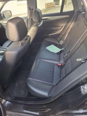 Black BMW X1 2010 in Alytus, with an engine capacity of 2.00 L and mileage of 262 thousand km for 5700 €, photo 10 on AUTOMOTO.COM.LV