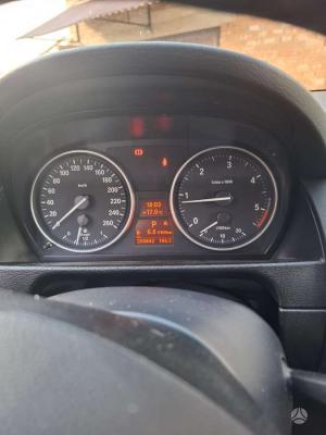 Black BMW X1 2010 in Alytus, with an engine capacity of 2.00 L and mileage of 262 thousand km for 5700 €, photo 11 on AUTOMOTO.COM.LV