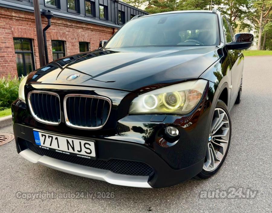 Melns BMW X1 2010 Tallina, ar dzinēja tilpumu 2.00 L un nobraukumu 254 tūkst. km par 6999 €, foto 1 vietnē AUTOMOTO.COM.LV