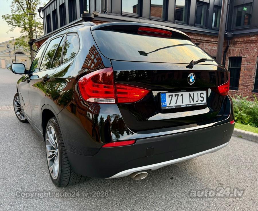 Melns BMW X1 2010 Tallina, ar dzinēja tilpumu 2.00 L un nobraukumu 254 tūkst. km par 6999 €, foto 5 vietnē AUTOMOTO.COM.LV