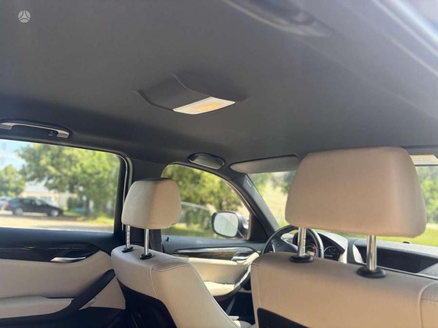 Melns BMW X1 2010 Utena, ar dzinēja tilpumu 2.00 L un nobraukumu 214 tūkst. km par 4850 €, foto 9 vietnē AUTOMOTO.COM.LV