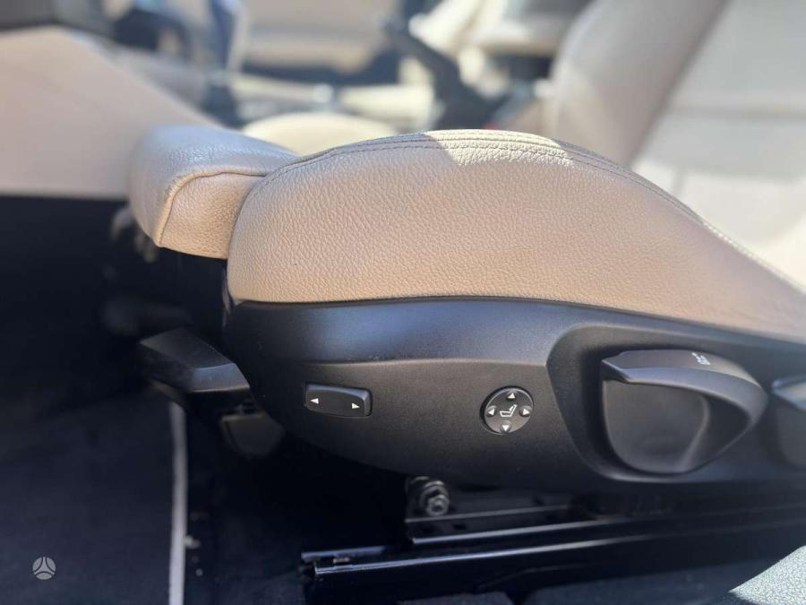 Melns BMW X1 2010 Utena, ar dzinēja tilpumu 2.00 L un nobraukumu 214 tūkst. km par 4850 €, foto 13 vietnē AUTOMOTO.COM.LV