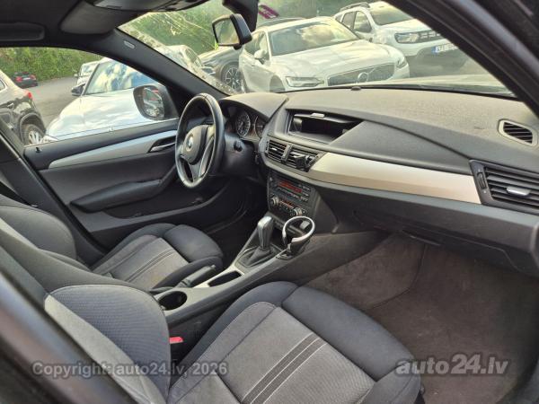 Melns BMW X1 2010 Tartu, ar dzinēja tilpumu 2.00 L un nobraukumu 220 tūkst. km par 6990 €, foto 10 vietnē AUTOMOTO.COM.LV