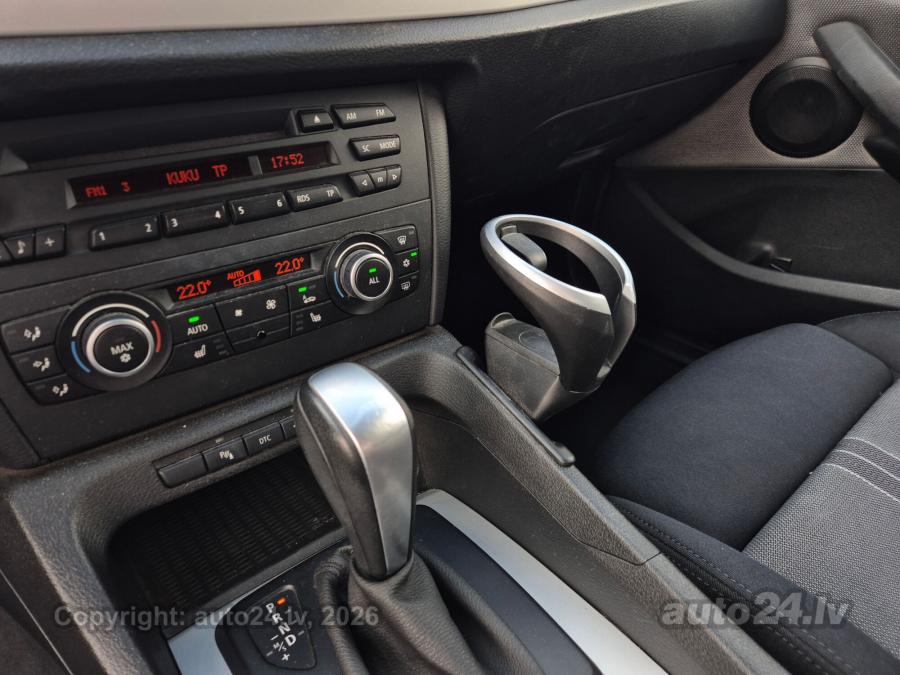 Черный БМВ Х1 2010 в Тарту, объемом двигателя 2.00 л и пробегом 220 тыс. км за 6990 €, фото 18 на AUTOMOTO.COM.LV