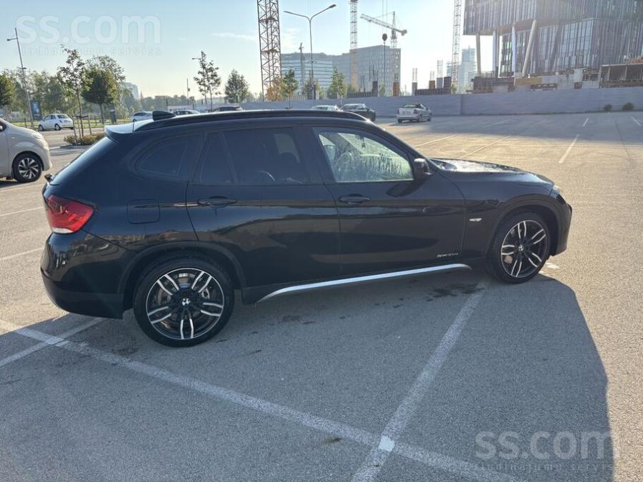 Melns BMW X1 2010 Rīga, ar dzinēja tilpumu 2.00 L un nobraukumu 316 tūkst. km par 8500 €, foto 6 vietnē AUTOMOTO.COM.LV