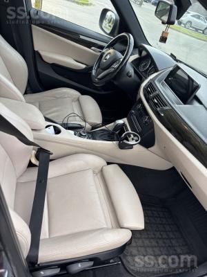 Melns BMW X1 2010 Rīga, ar dzinēja tilpumu 2.00 L un nobraukumu 316 tūkst. km par 8500 €, foto 10 vietnē AUTOMOTO.COM.LV